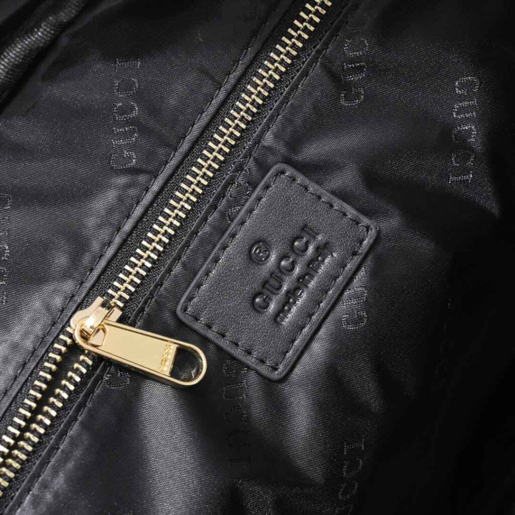 Túi xách nam Gucci dây đeo 3 màu logo chữ - TUNG LUXURY™