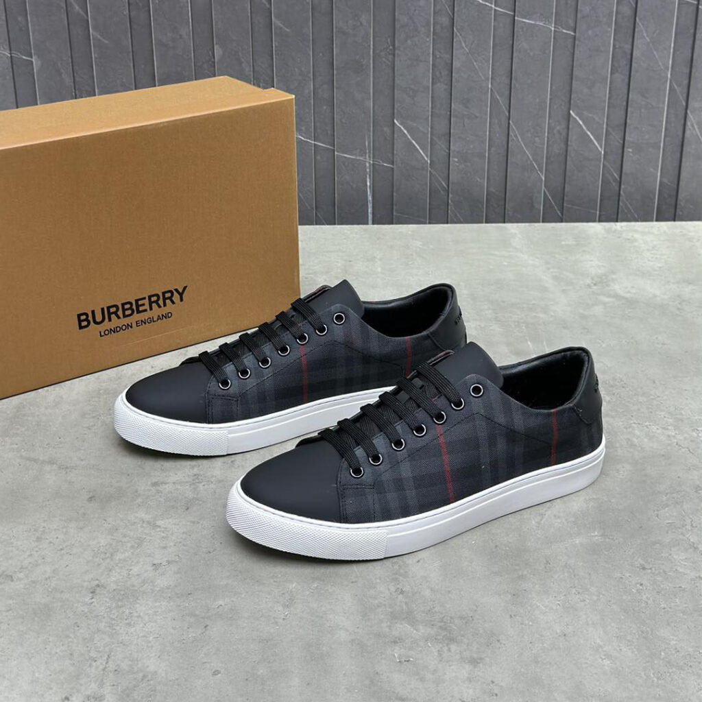 Giày Burberry nam hàng hiệu siêu cấp - TUNG LUXURY™